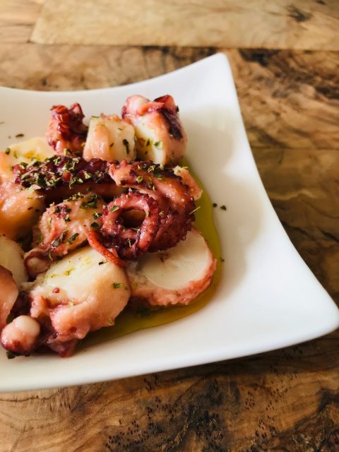 Octopus in azijn - Ochtapodi ksidato - Koken met Elefteria